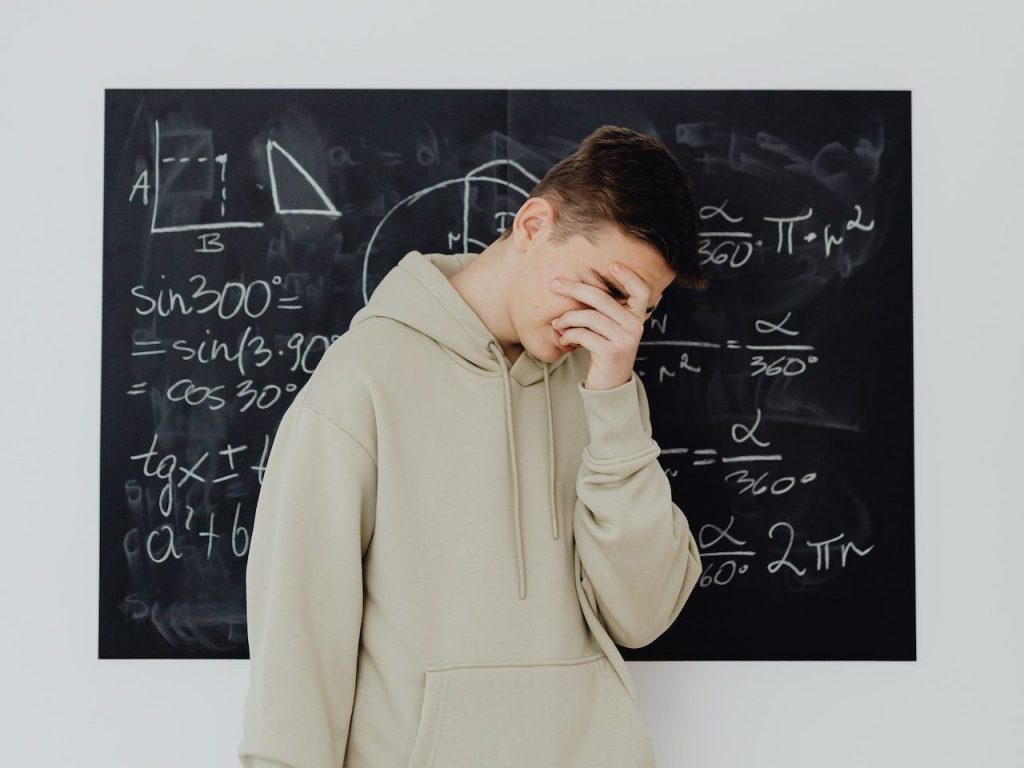 Angst vor der Schule - Ursachen, Symptome und Tipps für Eltern, Lehrer und Kinder - SpielundLern ...